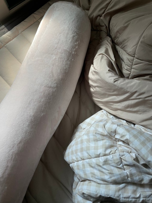 아망떼 ㅣ소울메이트 플란넬 극세사 롱 바디필로우 9color