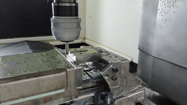 머시닝센터 기계가공 Nc 프로그래밍 기술 실무 컴퓨터응용밀링기능사 컴퓨터응용가공산업기사 기계가공기능장 자격증 실기 실습 기술