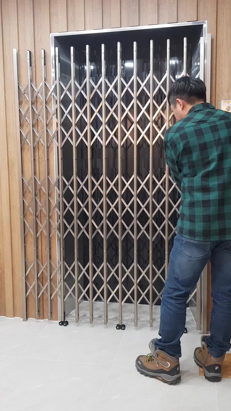 서울 파주 고양시덕양구 일산 인천 용인 엘리베이터 앞 방범 자바라 설치무선리모컨 주차장 차고문 자동 전동 셔터 샷다 셧터수리