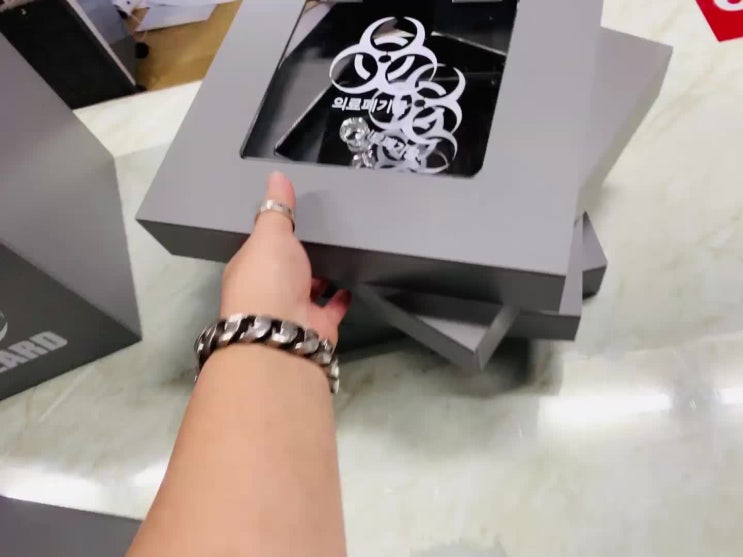 일체형 그레이색깔투명 뚜껑형폐기물보관함 제작 폐기물함 폐기물박스 의료용폐기물전용용기 병원폐기물 병원뚜껑 쓰레기덮개 병원용품 대학병원 폐기물커버 의료인증제 의료