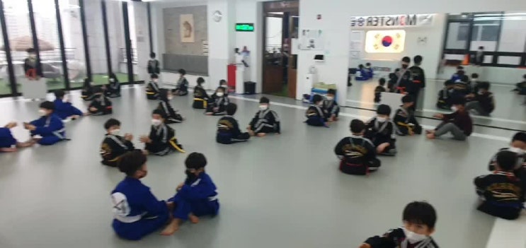 몬스터짐 승급심사 몬스터합기도 천지관합기도 고운동합기도 고운동주짓수 몬스터짐 동천백산유술회 두루초등학교 합기도주짓수 키즈주짓수
