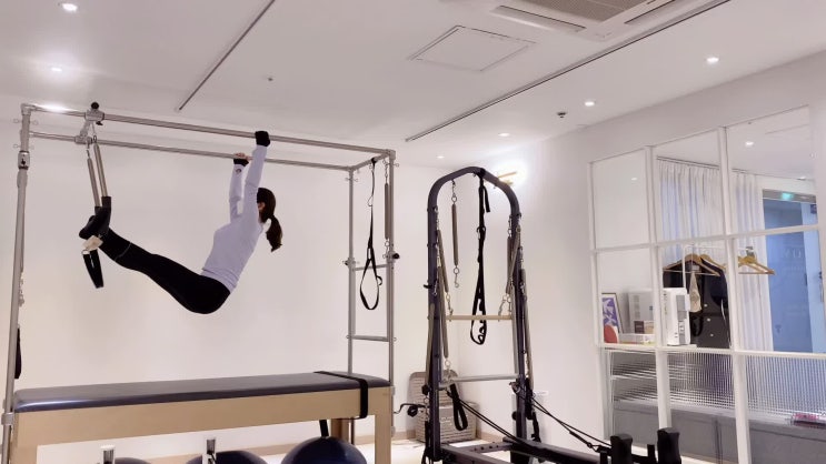 이수역필라테스 방배필라테스 아인필라테스 캐딜락에서 행잉 Hanging서커스 아님 주의 네이버 블로그