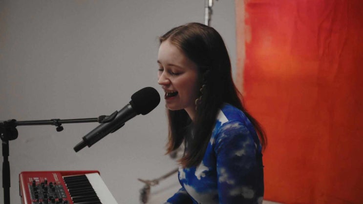 Sigrid (시그리드) - Mirror (Pride Attitude At Home LIVE) : 네이버 블로그