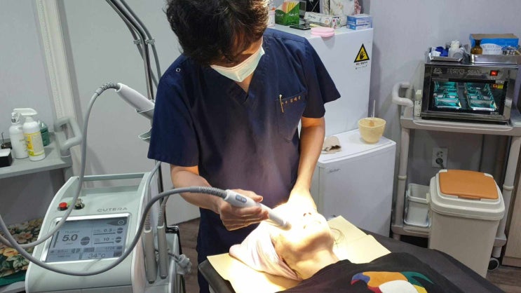 성신여대피부과 붉은색과 흑갈색 여드름자국에는 엑셀브이레이저 엑셀브이토닝 네이버 블로그