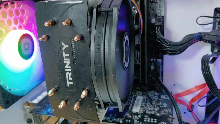 TDP 250W 인텔 i7도 커버하는 CPU 공랭쿨러 트리니티 7.0 추천 : 네이버 블로그
