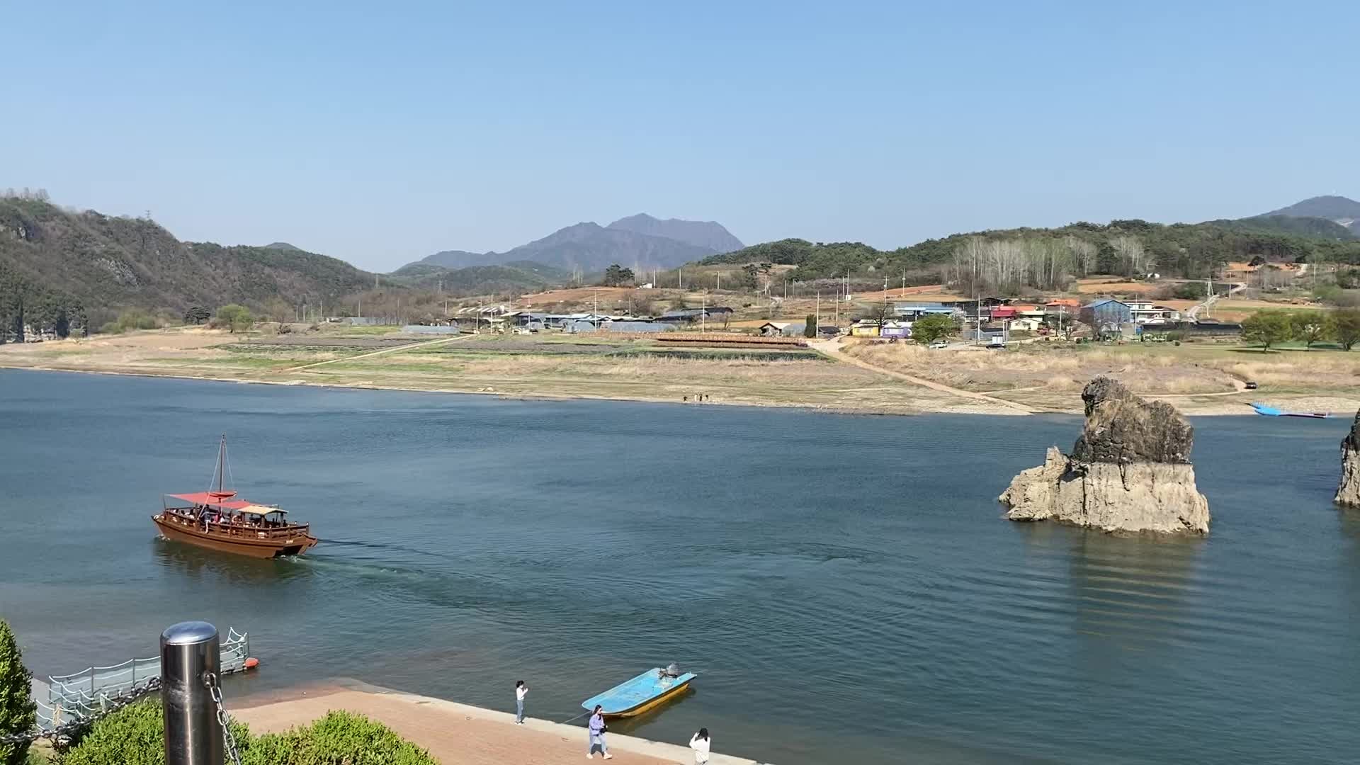 단양 도담삼봉 단양팔경 중 석문을 가장 편하고 저렴하게 볼 수 있는 황포돛배 네이버 포스트