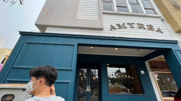 인도네시아 디저트 카페 : 데코아트 ,제리치즈케잌이 있는 자카르타 근교 땅그랑카페 Amyrea art & Kitchen 방문 ...