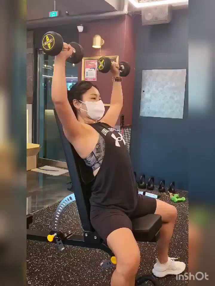 삼송헬스장 삼송헬스장 한여름 나시입고 다니자 볼륨감있는 여자 어깨운동 덤벨숄더프레스 네이버 블로그