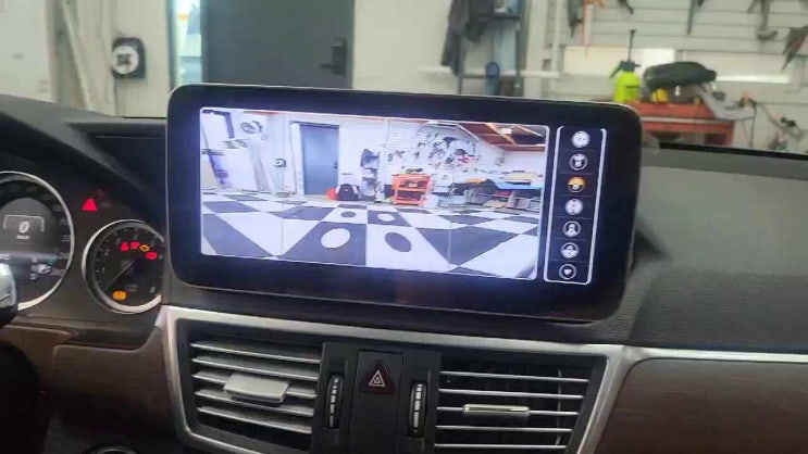 울산 벤츠 E300 W212 전기형 안드로이드 올인원 내비게이션 1025인치 모니터 장착과 3d 어라운드뷰 연동 네이버 블로그