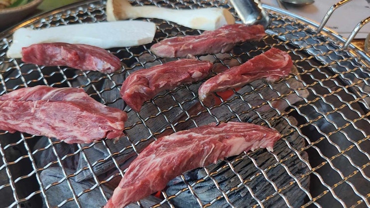맛집 입에서 살살 녹는 울산 한우 맛집 산내암소마을 갈비살 한우양념구이 된장찌개 네이버 블로그