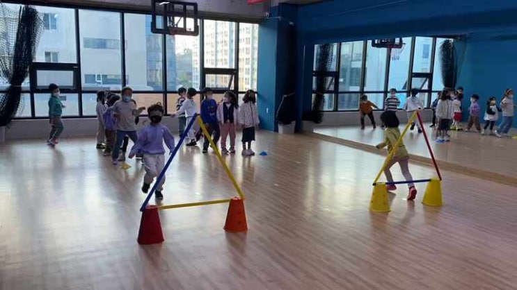 위드스포츠 구미위드스포츠산동실내체육옥계실내체육구미실내체육구미확장단지체육산동유아체육옥계유아체육구미유아체육구미놀이체육구미비만바우처산동위드스포츠바우처구미아동