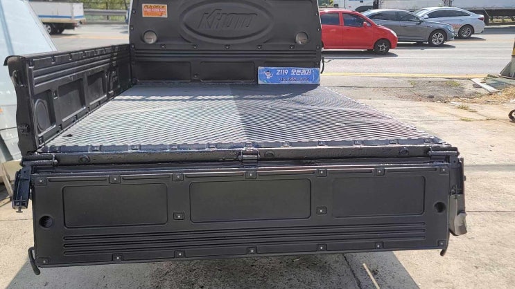 포터프라스틱적재함 포터2전기차 적재함 1톤트럭적재함 포터차바닥 봉고3차바닥 봉고3적재함 프라데크 코토 Khoto 차바닥 차바닦 전기차 포터더블캡적재함