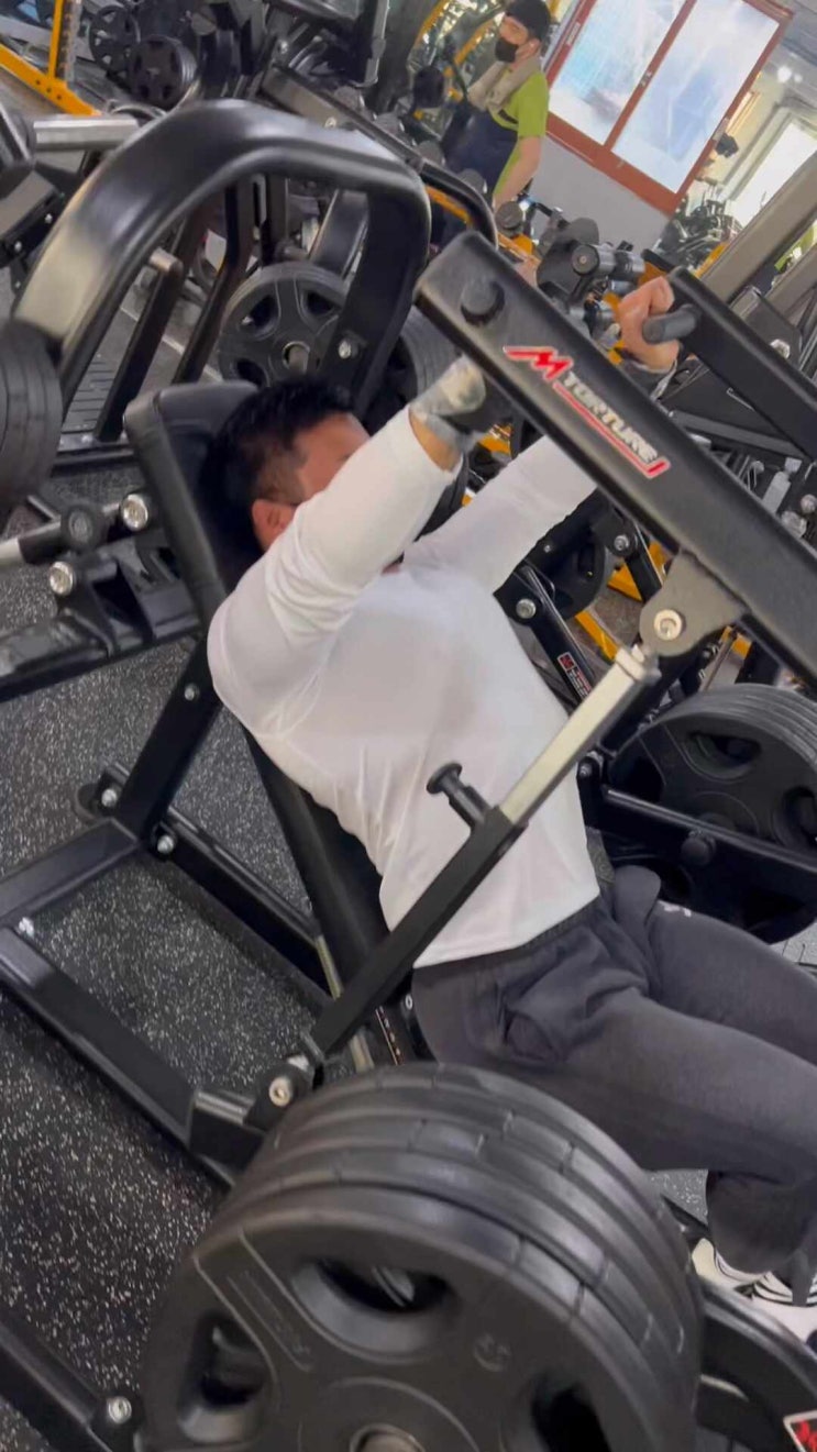 거제 헬스장 옥포 피티 메카짐 화요일 오전 가슴운동 토처 인클라인 체스트프레스 네이버 블로그