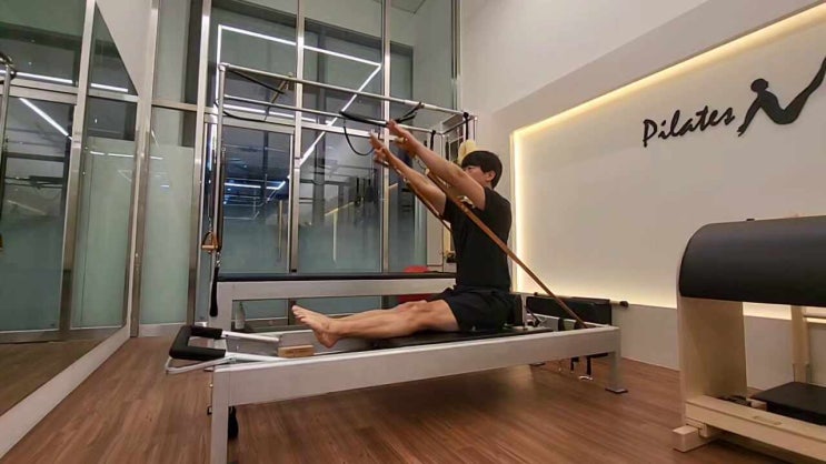 [필라테스인광교] 리포머 로윙시리즈(reformer rowing series) for front - from the chest ...