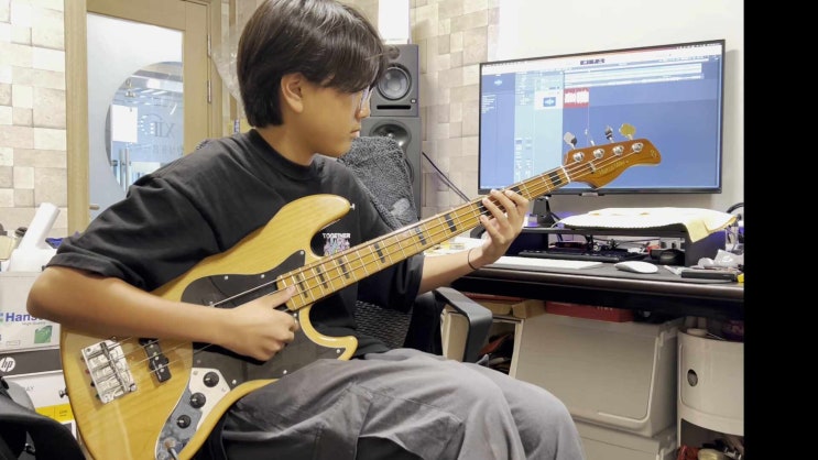 잠실 베이스기타 14살 중학생의 rio funk ( 마커스 밀러 ) 커버 - 잠실XIII써틴실용음악학원 : 네이버 블로그