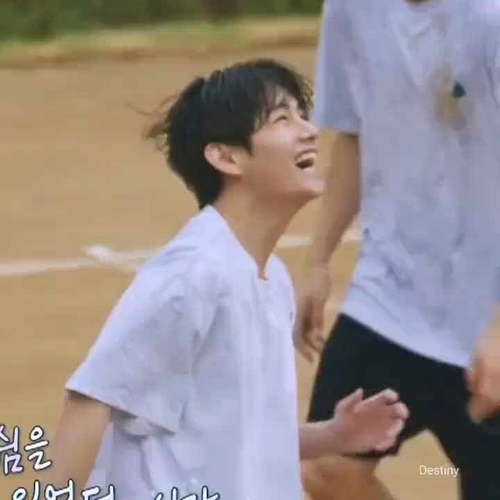 방탄소년단 뷔 패션 아이콘 방탄소년단 뷔 레인부츠가 잘 어울리는 남자 아이돌 1위 기사글 네이버 블로그