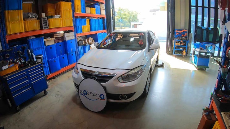 Sm3 앞유리교체 튄돌로 깨진 르노삼성 Mf 타입 정품 전면유리교환 과정 소개와 내차 앞유리교환 시 년식별 정확한 전면유리교체 수리가격 정보 Tip 네이버 블로그