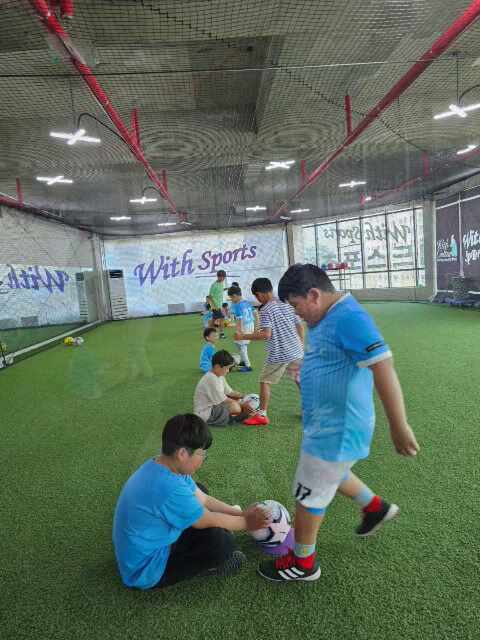 위드스포츠 구미초등축구수업구미유아축구수업구미바우처체육수업구미실내체육구미축구교실산동축구교실구미유아축구구미초등체육구미유아체육구미놀이체육구미유치부축구위드축구
