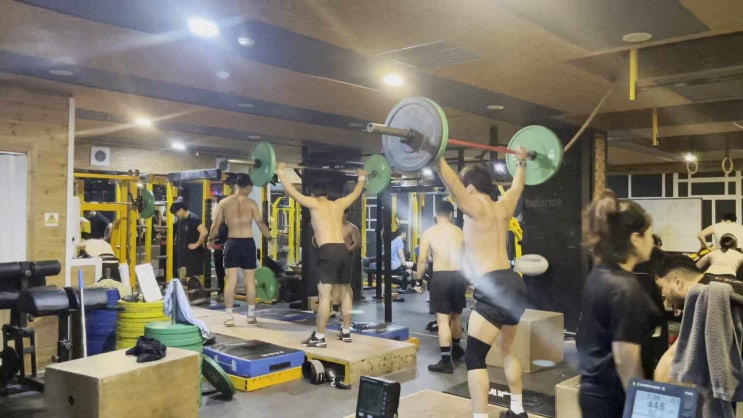 안산크로스핏 비스티즈에서 크로스핏 하고 돈 벌자운동이 재밌어서 돈 쓸 시간도 없음🤣 운동러버들 다 모여라 네이버 블로그