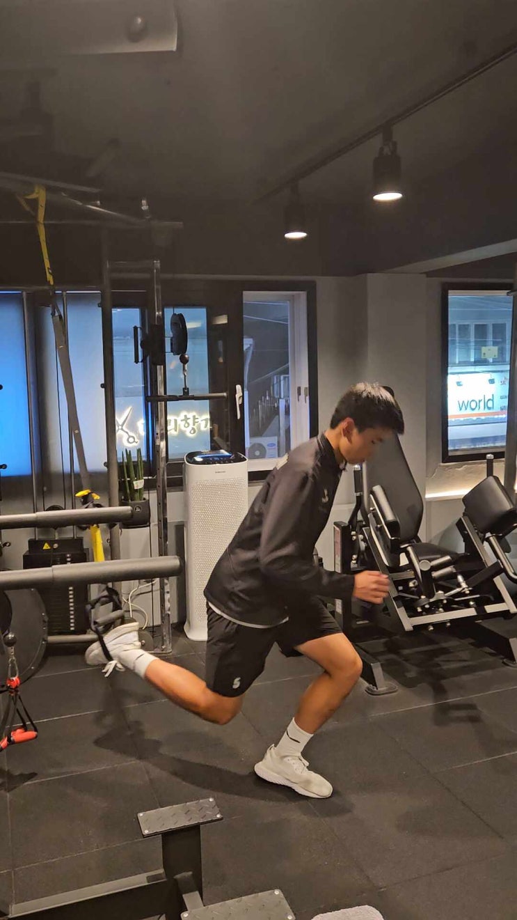 도봉구 창동 Pt 김한솔 피티샵 창동역 개인피티샵 회원님 영상 축구선수 트레이닝 Trx 원레그 점프 런지 네이버 블로그
