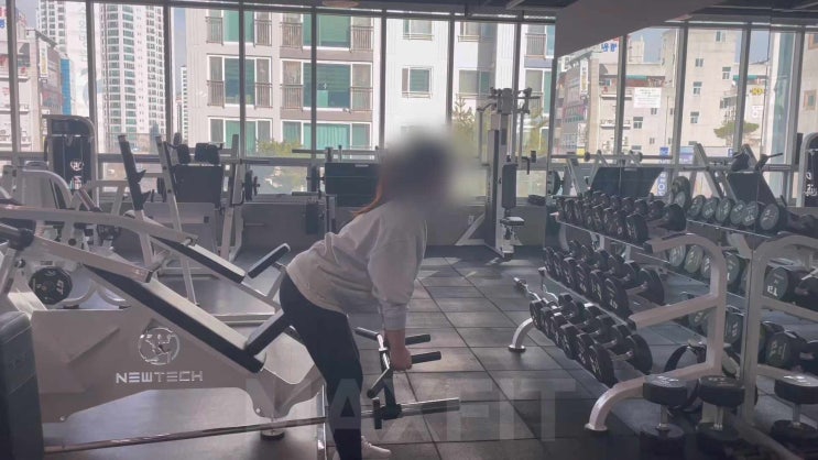 광주 수완지구 여성개인피티 과도한 다이어트와 비만 생리불순의 원인 Maxfit 호르몬의 변화 건강하고 지속가능한 다이어트하기