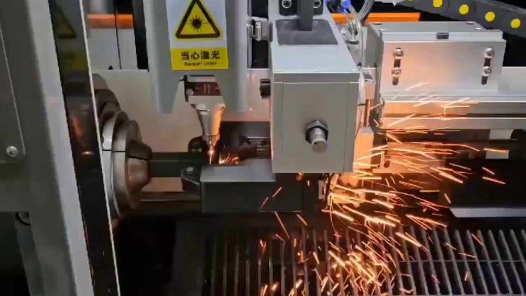 신라톱기계 사각파이프커팅 레이저절단사각파이프 파이프레이저커팅기 3d가공레이저절단기 레이저커팅기 Sl Pc115 레이저절단기 Sl Laser