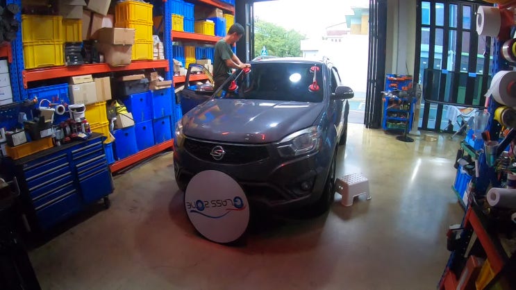 코란도c 앞유리교체 쌍용자동차 운전중 깨진 정품 열선센서옵션 앞유리교환 루마틴팅 설치과정과 내 차 전면유리교체 시 정확한 수리 견적 조회방법 공유 네이버 블로그