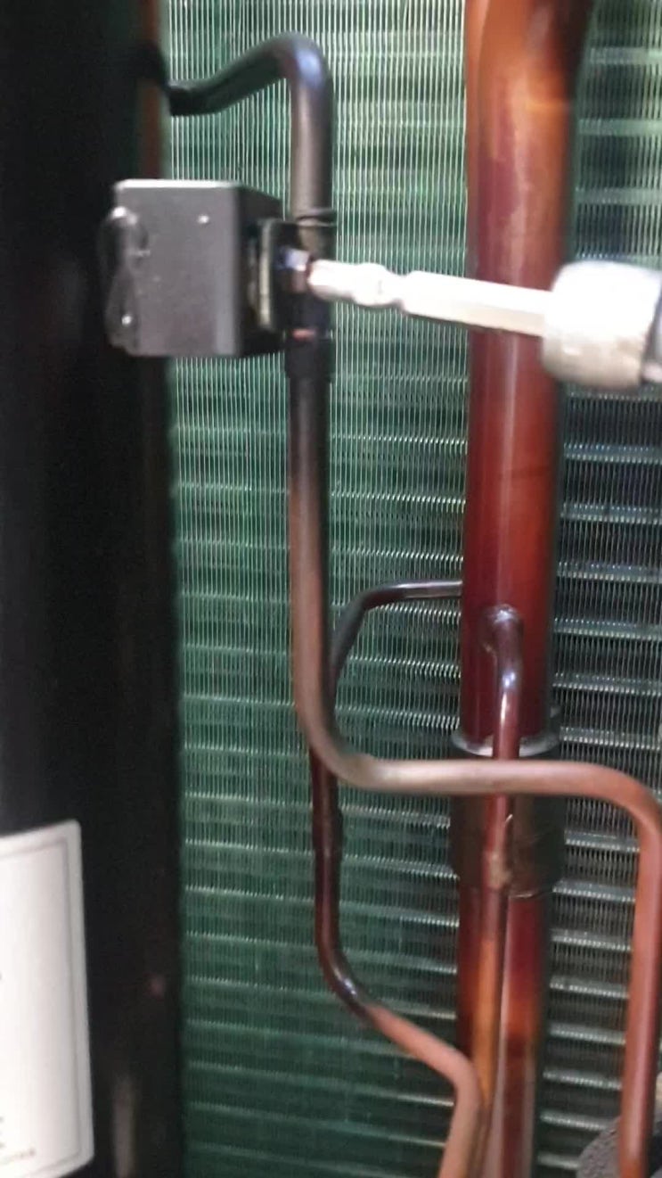 삼성시스템에어컨 수리엘지시스템에어컨 수리시스템에어컨실외기 교체냉매 누설수리콤프레샤 수리냉난방기 수리천정형 시스템에어컨 수리강남 송파 분당 용인수원