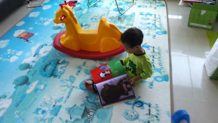 Me, me, ABC - 아드님의 심취해 있는 모습을 몰래 촬영했어요.ㅎㅎ : 네이버 블로그