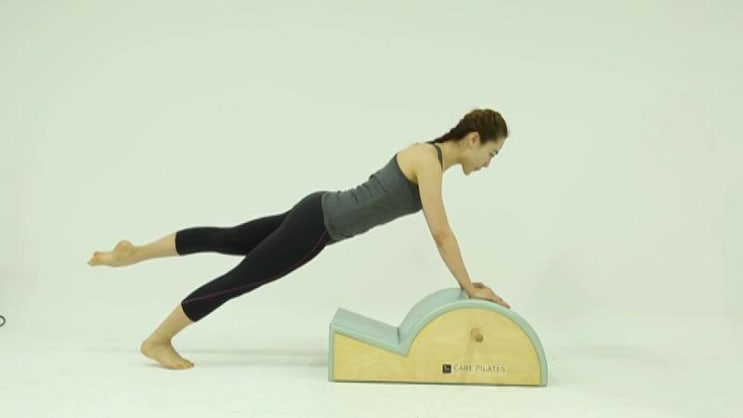 Pilates mat exercise, Leg pull front : 네이버 블로그