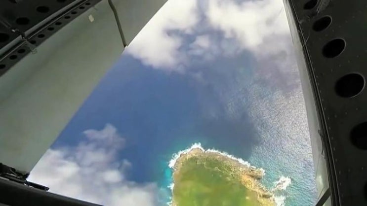 미 공군의 M117 폭탄과 GBU-32 & GBU-39 스마트 폭탄 투하 - U.S Air Force M117 Bomb ...