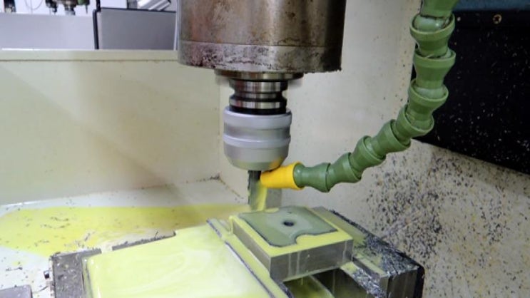 동영상 마스터캠 머시닝센터 Mct Cam 2d 모델링 및 Nc 프로그래밍 컴퓨터응용밀링기능사 컴퓨터응용가공산업기사 기계가공기능장 자격증 및 기술 실무 교육 O0526