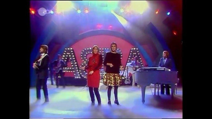 #284 [ABBA_아바] Cassandra - Live (ZDF Show-Express 1982-11-11) & 영어/한글 ...