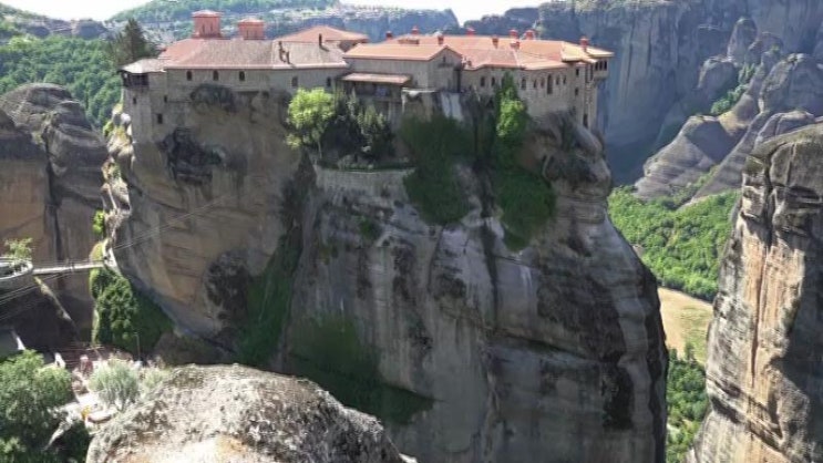 그리스 메테오라(Meteora)....영화 '007 For Your Eyes Only' 촬영지 : 네이버 블로그