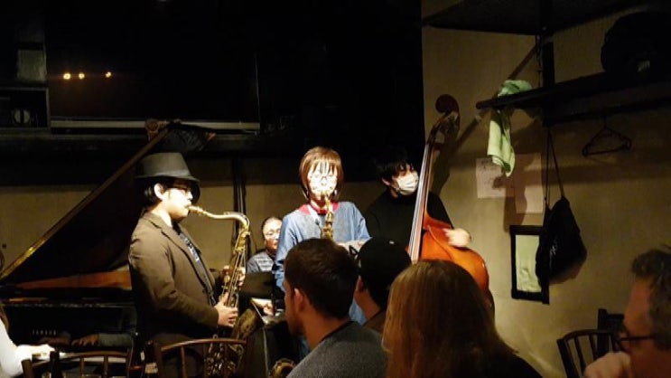 도쿄 60일차(12/30) - 다카다노바바(高田馬場) 재즈바 "Jazz SPOT Intro" : 네이버 블로그
