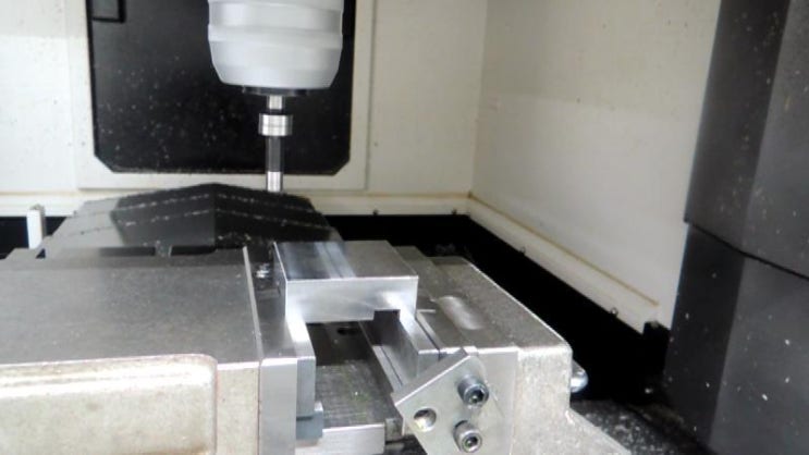 머시닝센터 Mct 2d 기계가공 공작물 원점 셋팅 및 공구 셋팅 절삭가공컴퓨터응용밀링기능사 컴퓨터응용가공산업기사 기계가공기능장 자격증 및 기술 실무교육 O052803