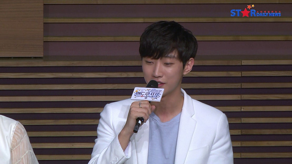 [S영상] MBC '맨도롱 또똣' 제작발표회 - B1A4 진영 '질의응답' - 네이버 TV