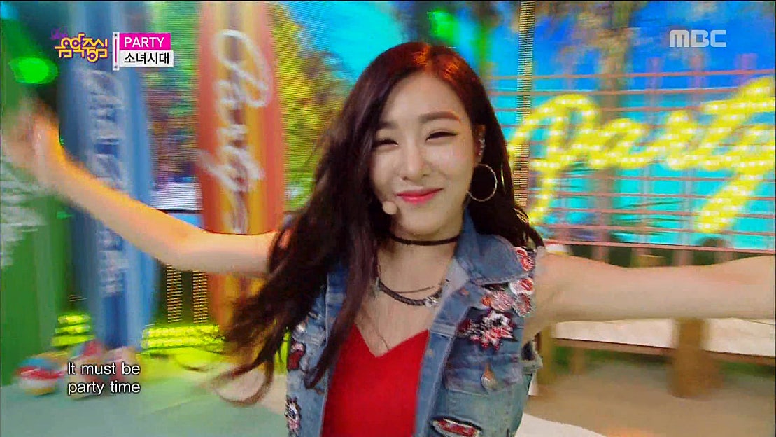 소녀시대 - 파티 (Girls' Generation - PARTY) - 네이버 TV