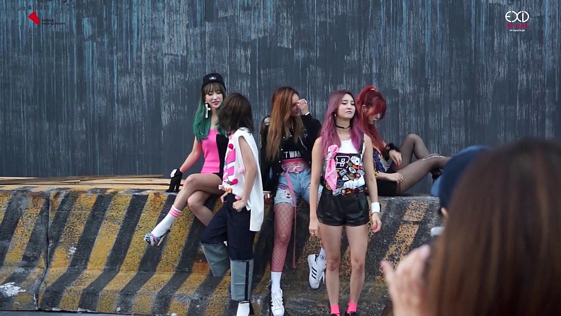 [스타캐스트][EXID(이엑스아이디)] HOT PINK JACKET MAKING - 네이버 TV