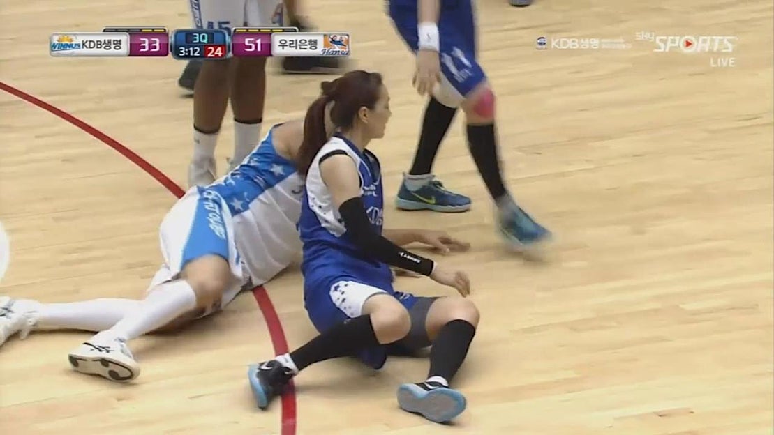 [2015-2016 WKBL] KDB생명 vs 우리은행 - 네이버 TV