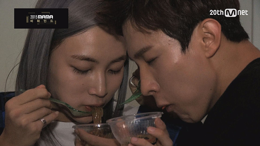 [2015MAMA] SEVENTEEN with K-Food - 네이버 TV