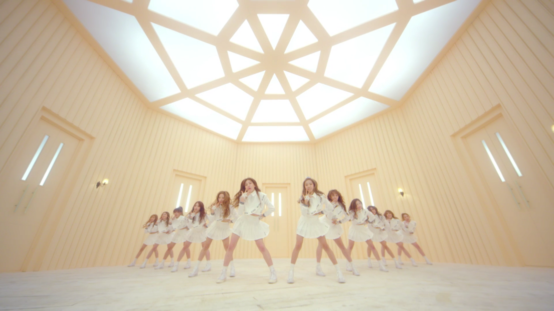 [MV] 우주소녀(WJSN)(COSMIC GIRLS) _ Mo Mo Mo (모모모) - 네이버 TV