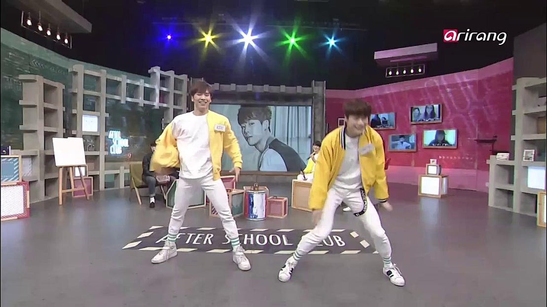 [HOT!] ASTRO's Moon Bin and Rocky's hardcore dancing on ASC - 네이버 TV