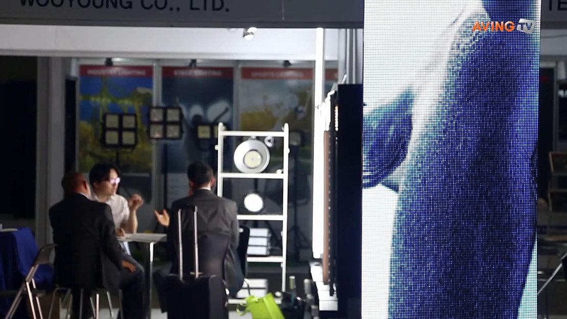 [영상] 조명 산업의 현주소 살펴볼 수 있는 '국제 LED & OLED EXPO 2016' 현장 스케치 - 네이버 TV