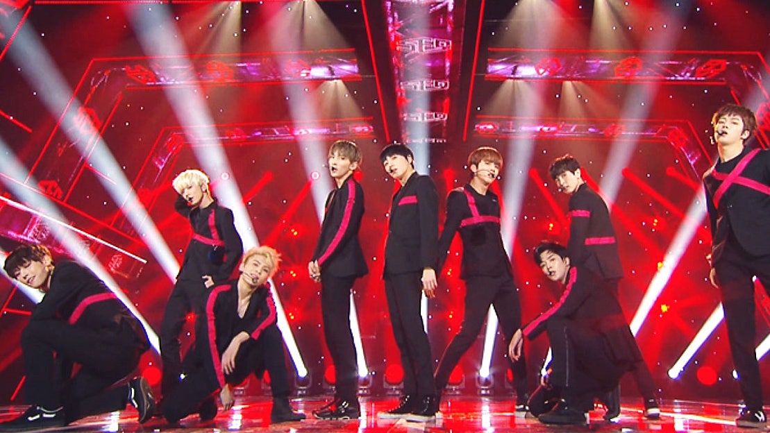 소녀들 KO시킬 파워풀한 무대! 아홉명의 SF9 'K.O.' - 네이버 TV