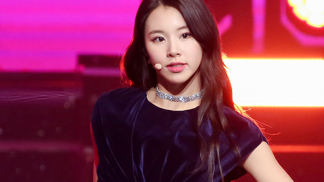 171229 가요대축제 intro+SIGNAL Remix 채영 직캠 - 네이버 TV