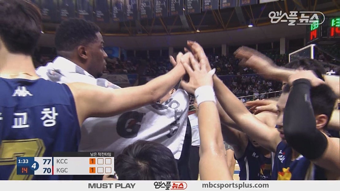 [4Q] 작전 타임 이후 더욱 각성한 KCC - 네이버 TV