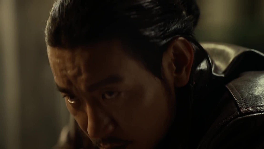 범죄도시 패러디 윤계상 BHC 치킨 먹방 TVCF - 네이버 TV