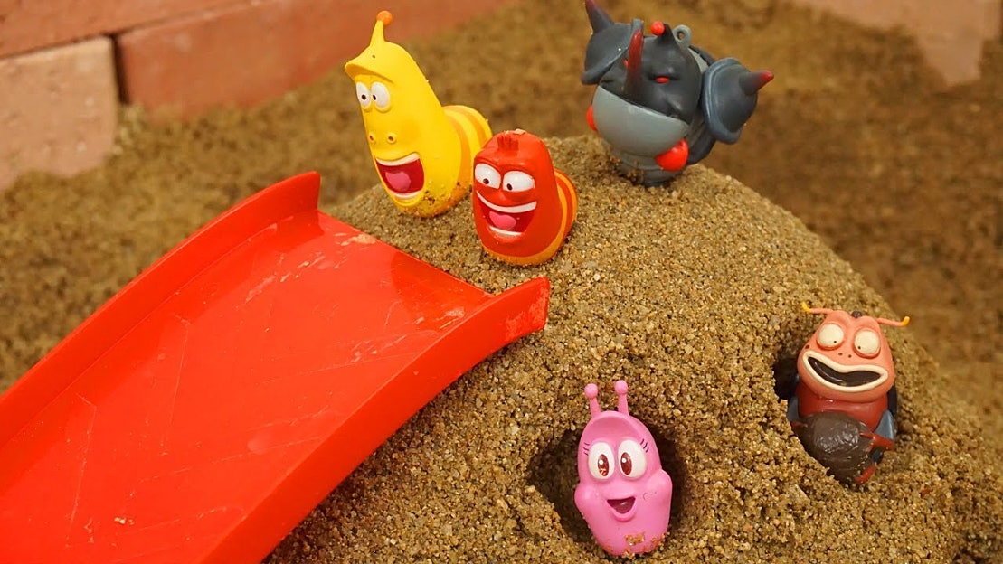 LARVA TOY Sand mold play Learn Color Toy cartoon Animation For children ...