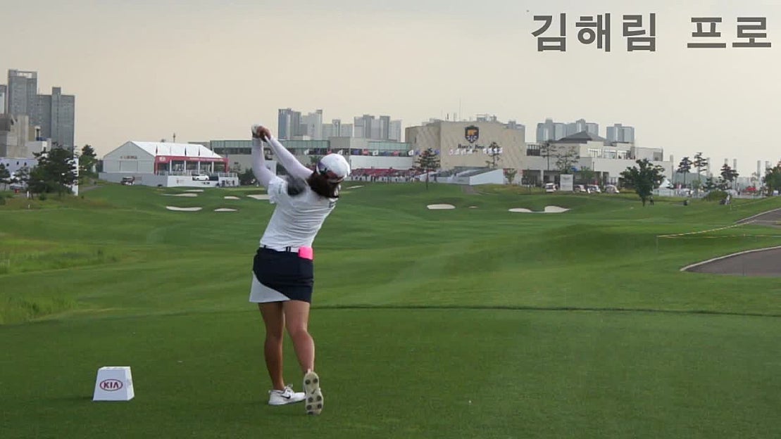 KLPGA 프로골퍼(91명) 측면 드라이버샷 직캠 영상[기아자동차 제32회, 한국여자오픈 2R] - 네이버 TV